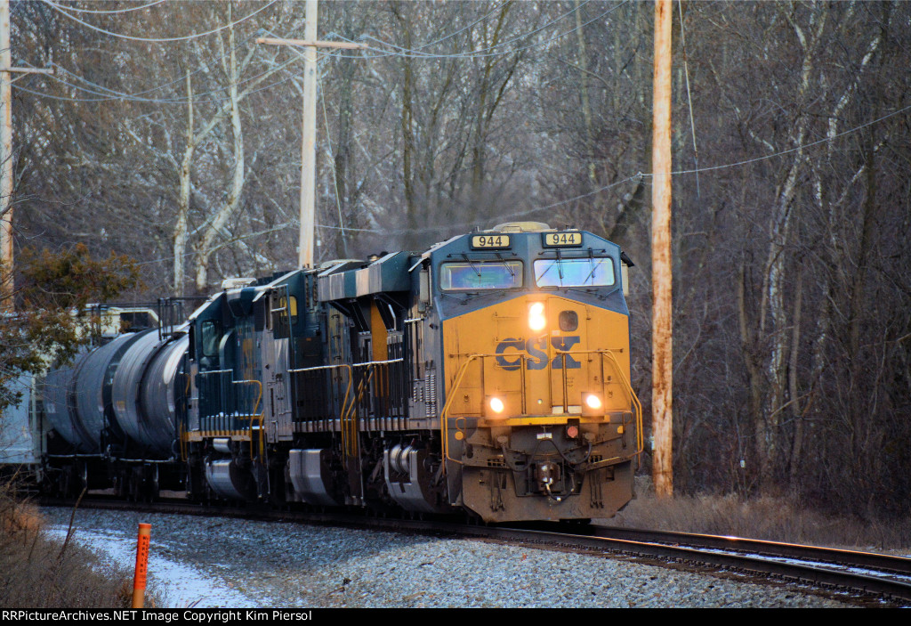 CSX 944 Q409